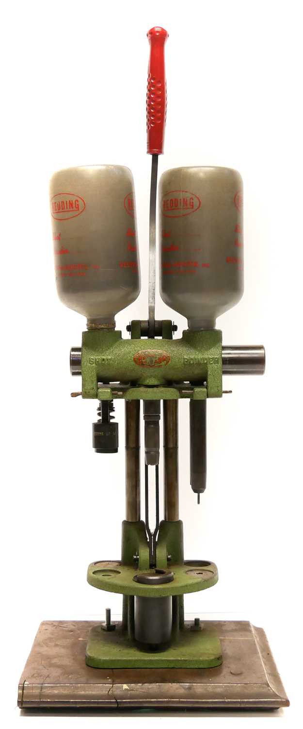 Lot 475 - Redding shotgun reloading press, with base